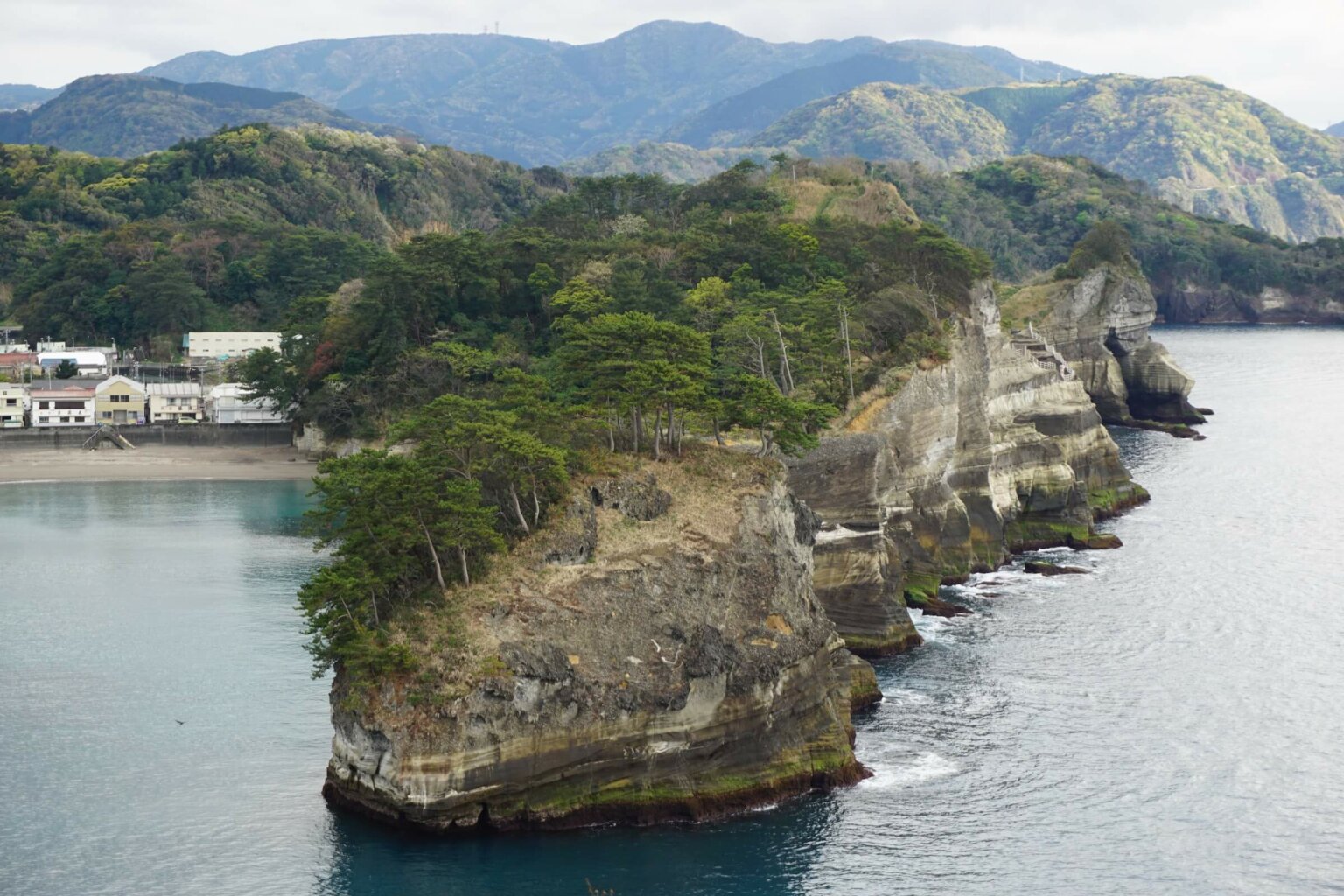 Japan Travel Tips for Peak Seasons and Japanese Holidays